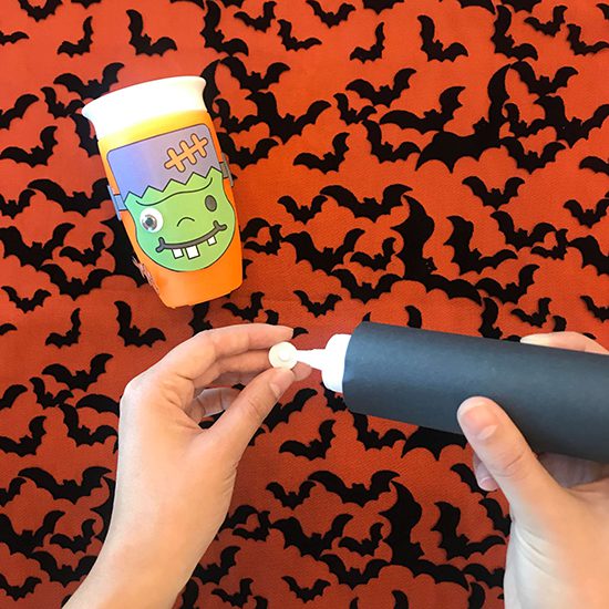 Kids Halloween Craft - Munchkin Blog